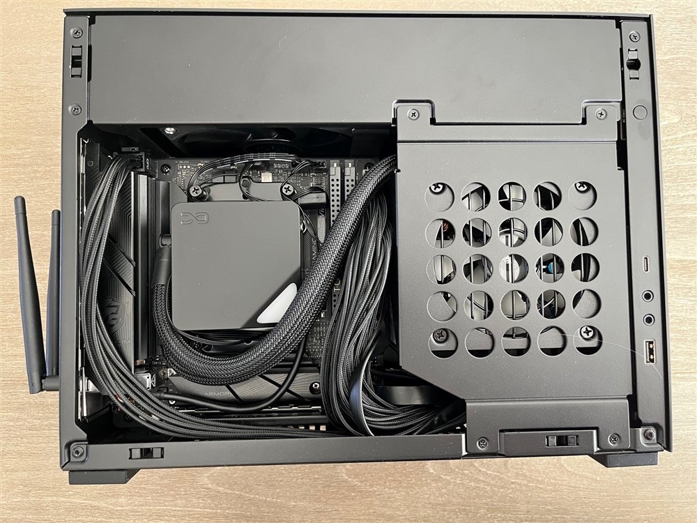 Mini Water Cooled PC - Micro Center Build