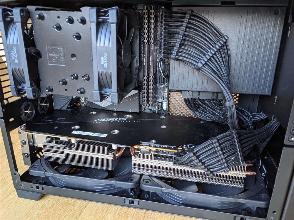 Tiny RtX - Micro Center Build