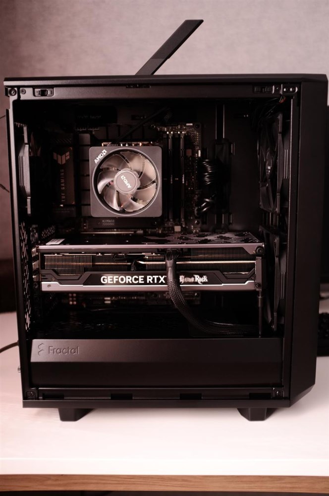 1440p Gaming Machine - Micro Center Build