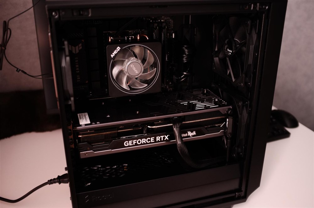 1440p Gaming Machine - Micro Center Build