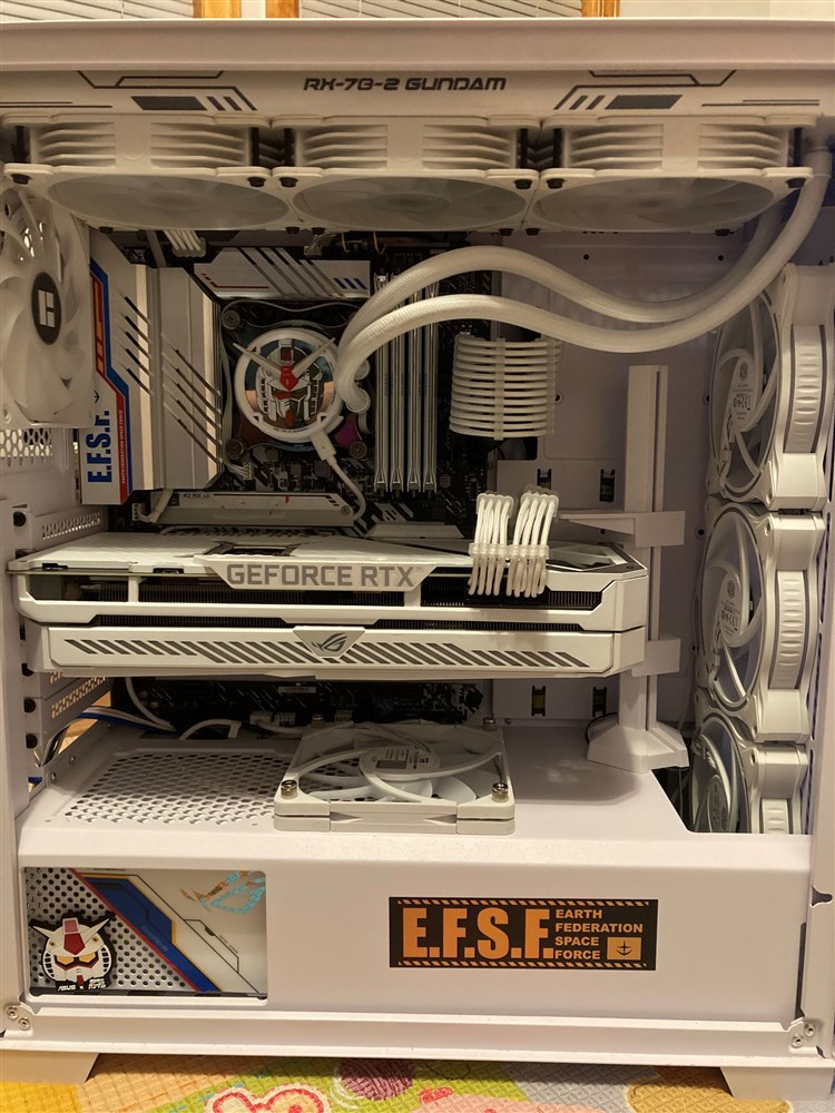 Gundam Themed Build - Micro Center Build