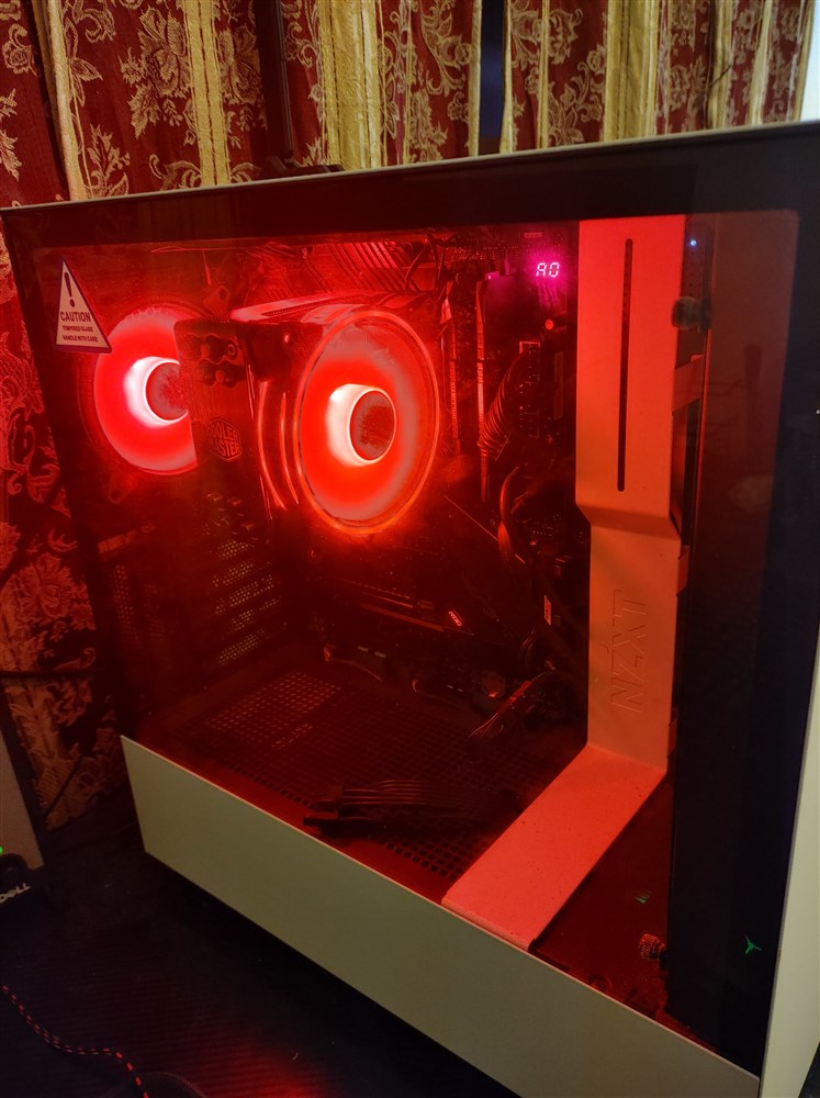 NZXT B&W BUILD - Micro Center Build