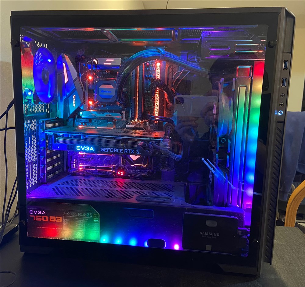 Full of RGBs - Micro Center Build