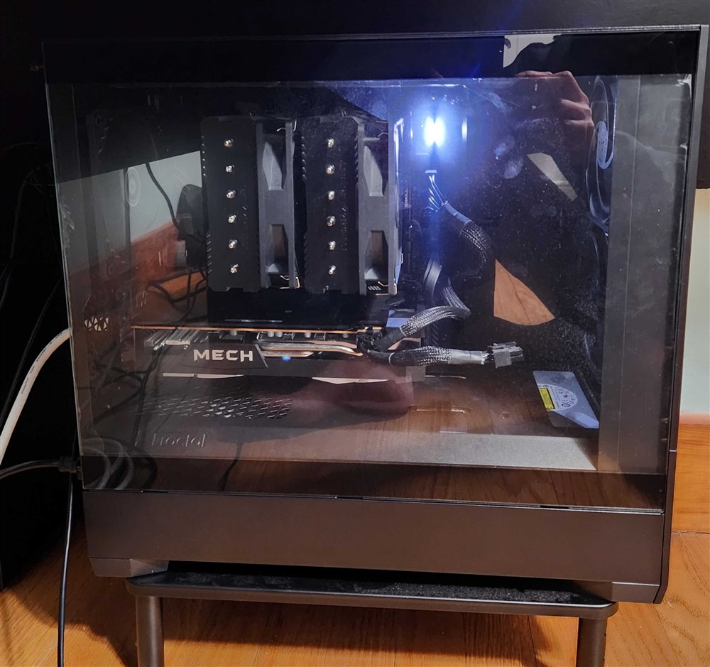 black simple - Micro Center Build