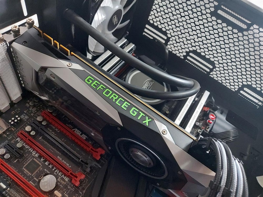 Dark Knight - Micro Center Build