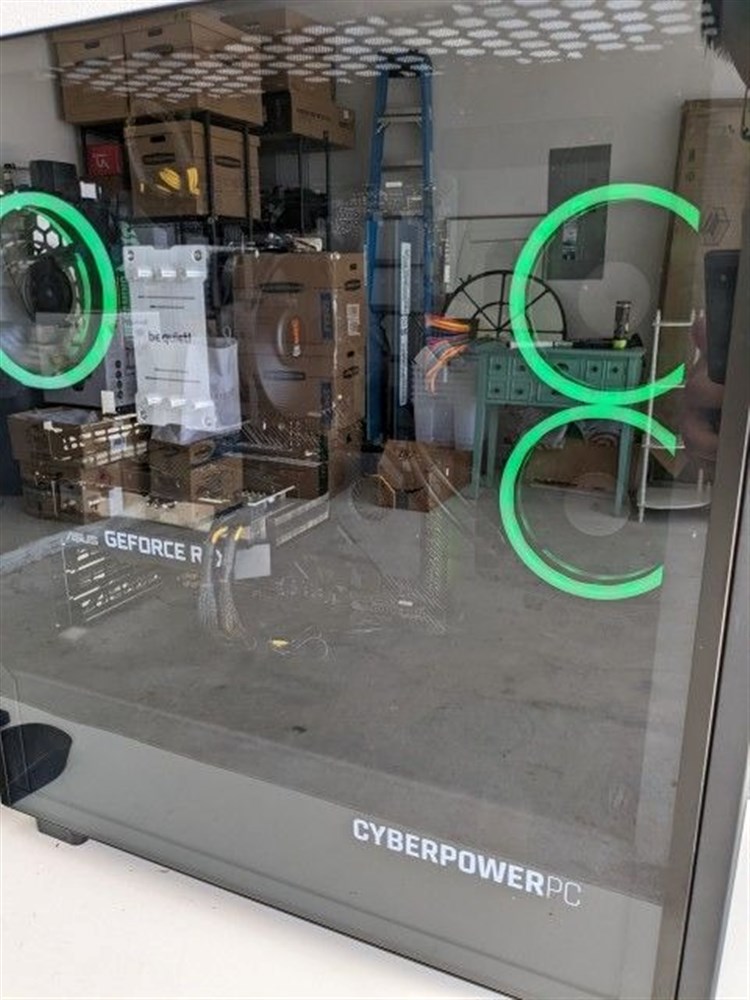 Ryzen 7 2700X RTX 3060 - Micro Center Build