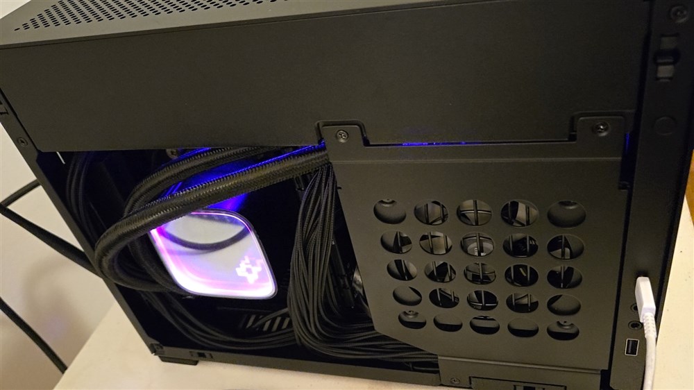 Clean SFF Build for Gaming/Computing - Micro Center Build