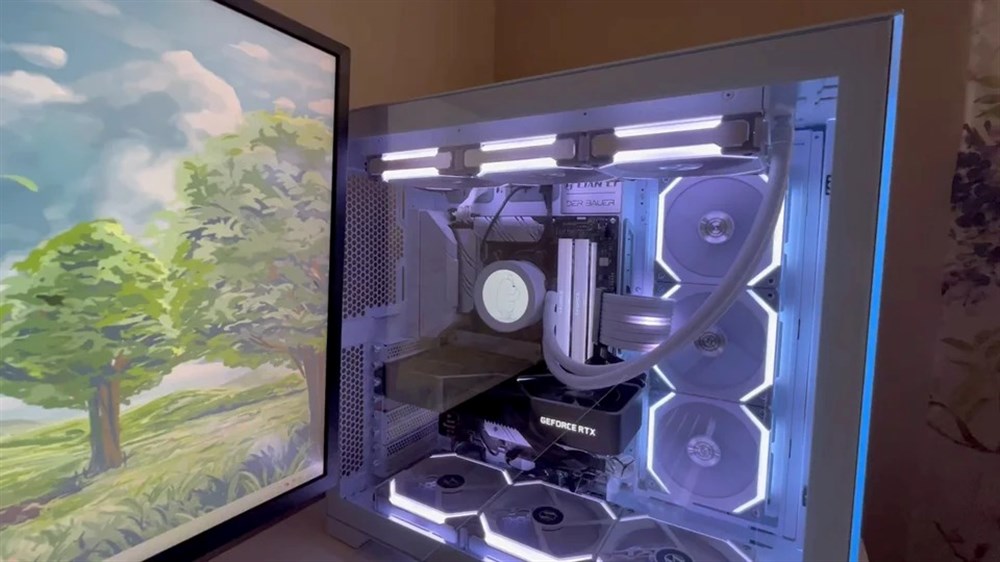 Revamp/new gaming rig - Micro Center Build