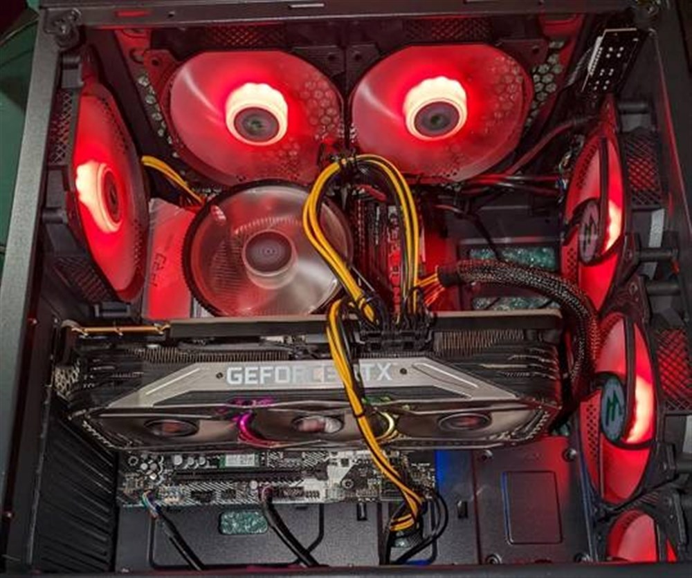 The Super Duper Hyper Mega Gaming - Micro Center Build