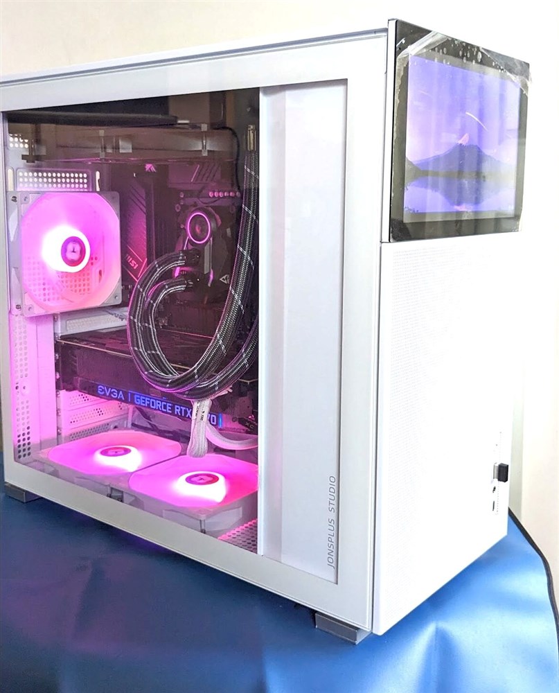 RTX 2070 super White budget build. Built - Micro Center Build