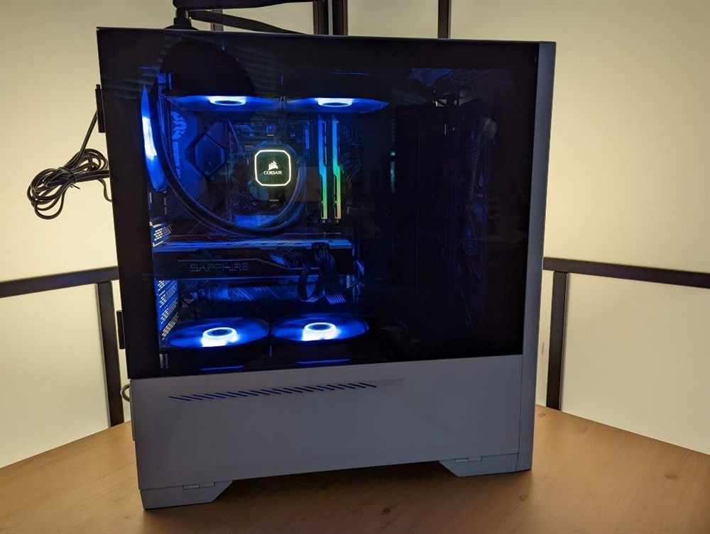Custom Built Ryzen 9 Gaming PC - Micro Center Build