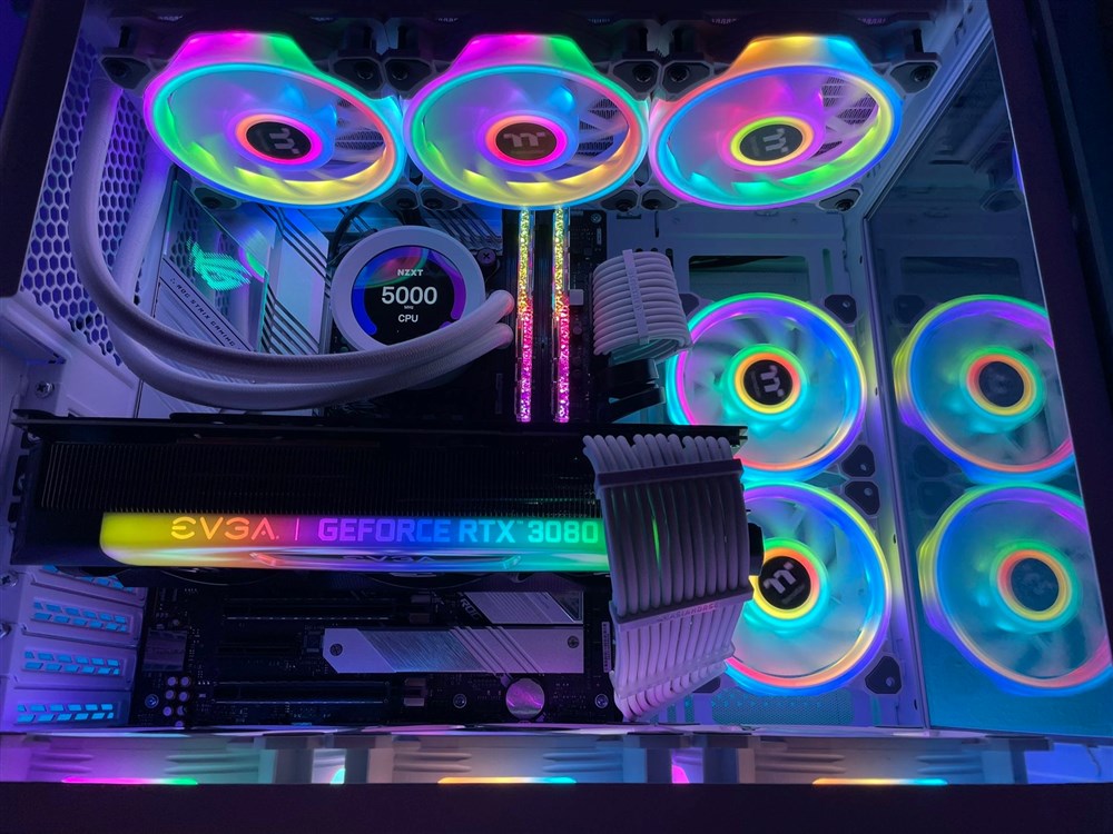 Ultimate Gaming Rig - Micro Center Build