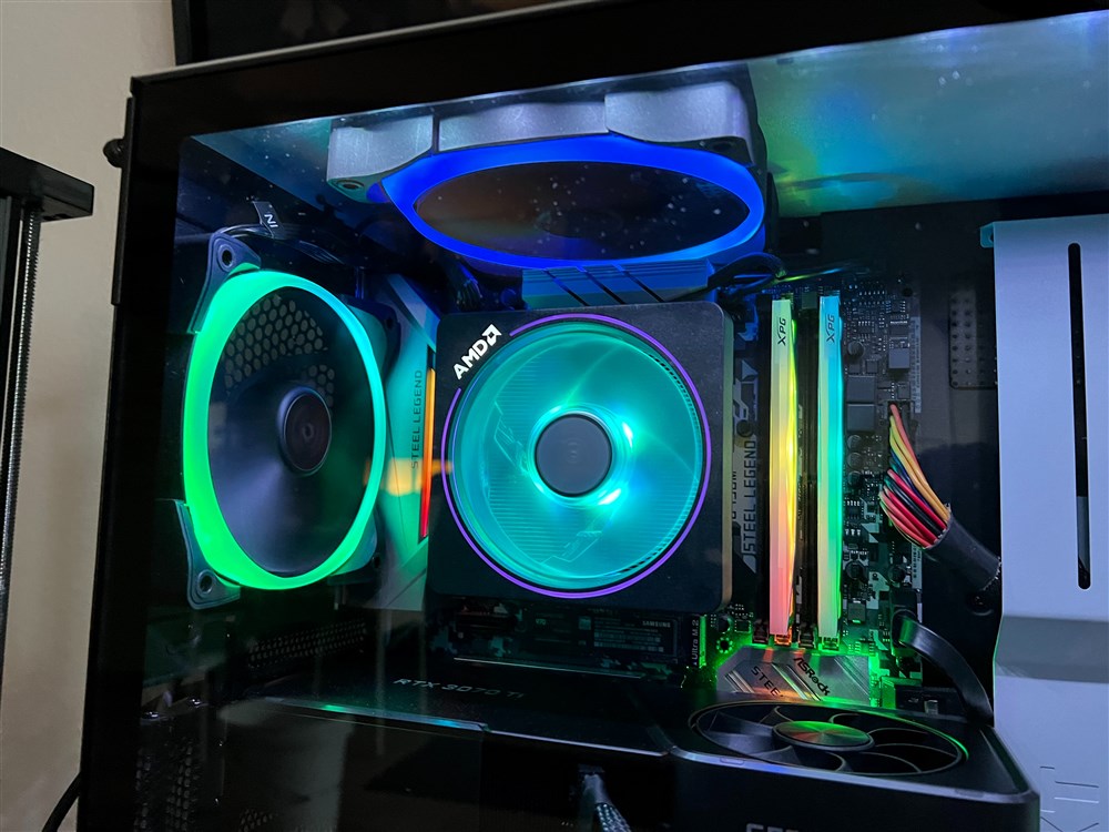 NZXT Rainbow White for VR - Micro Center Build