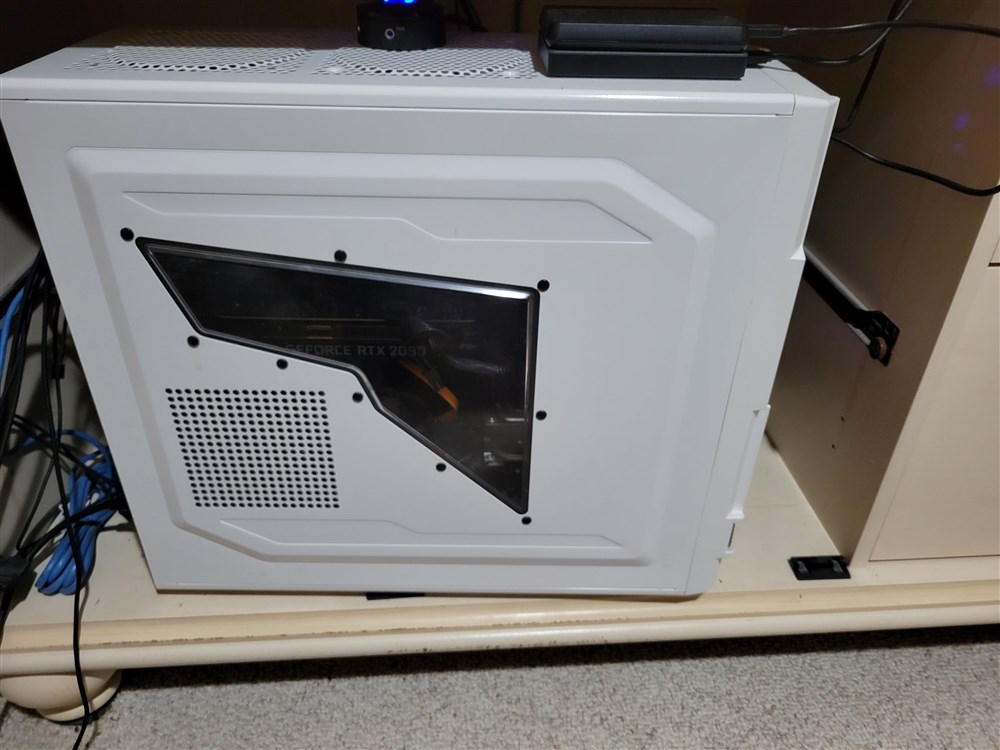 Snow Big Chungus - Micro Center Build