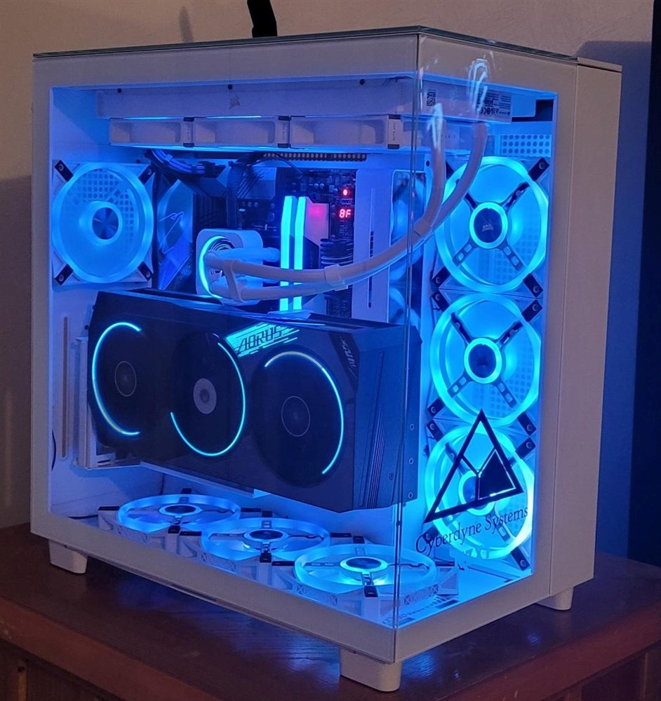 Cyberdyne - Micro Center Build