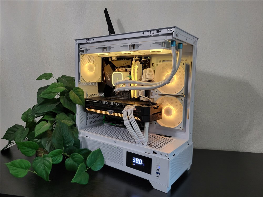 Clean White i7 & 3070 Build - Micro Center Build
