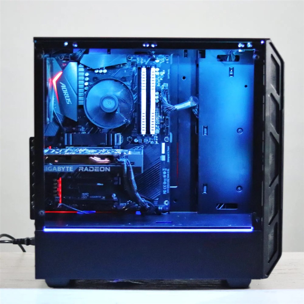 The perfect RX 6500 XT build - Micro Center Build