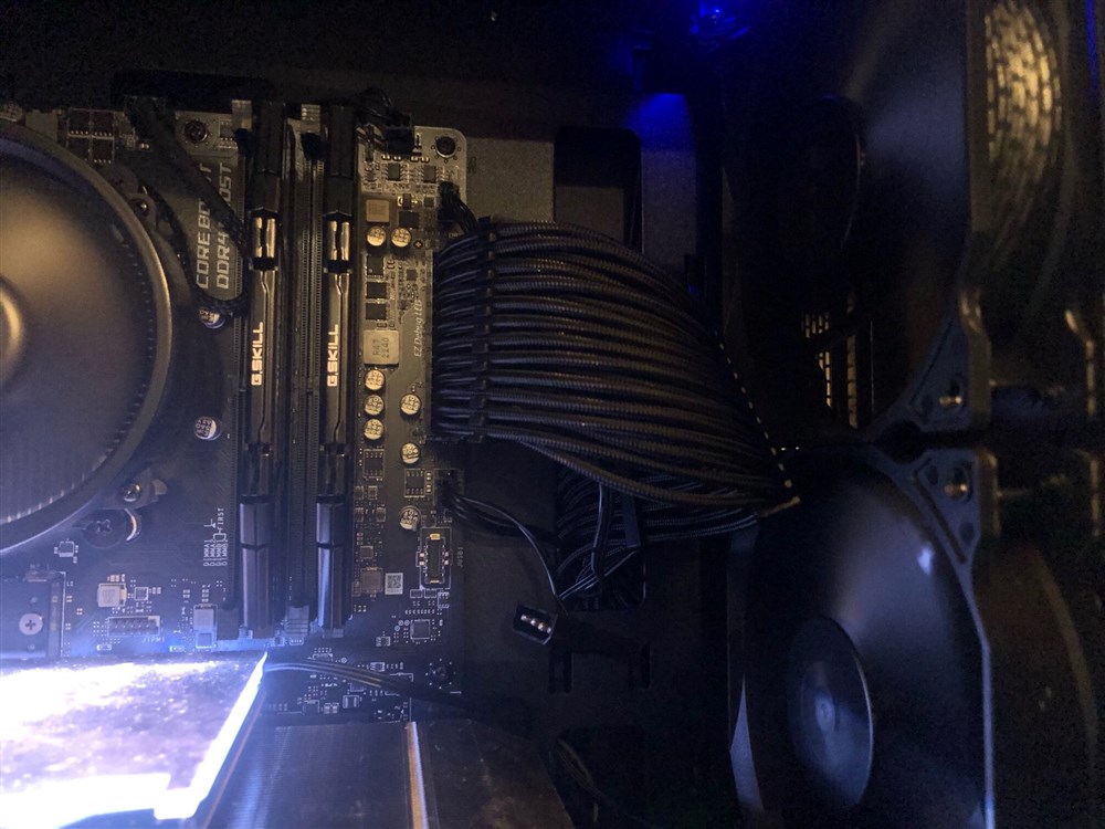 Low budget 1080p destroyer - Micro Center Build Low budget 1080p destroyer - Micro Center Build